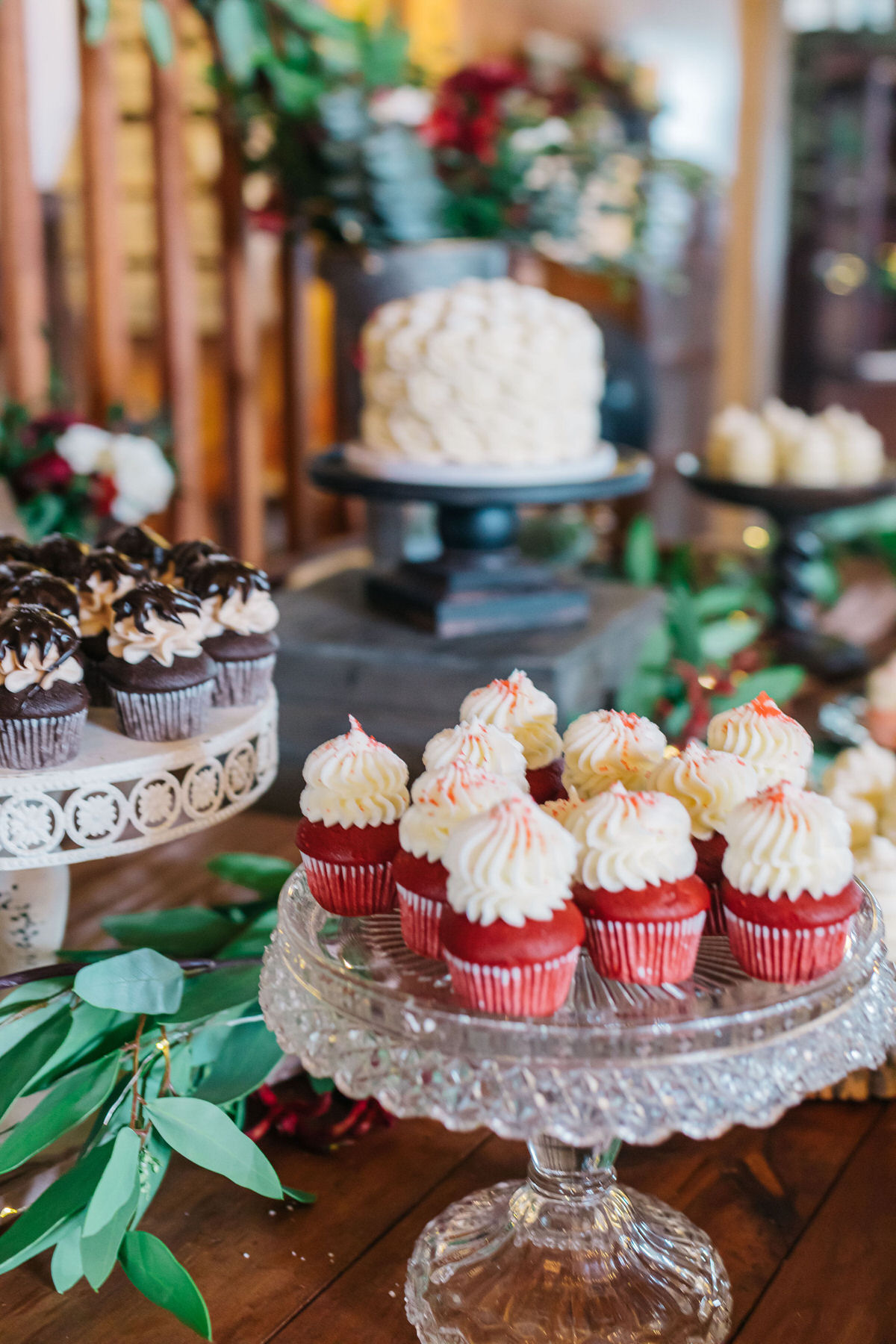 A Rustic Fall Barn Wedding in Indianapolis | Avon Wedding Barn
