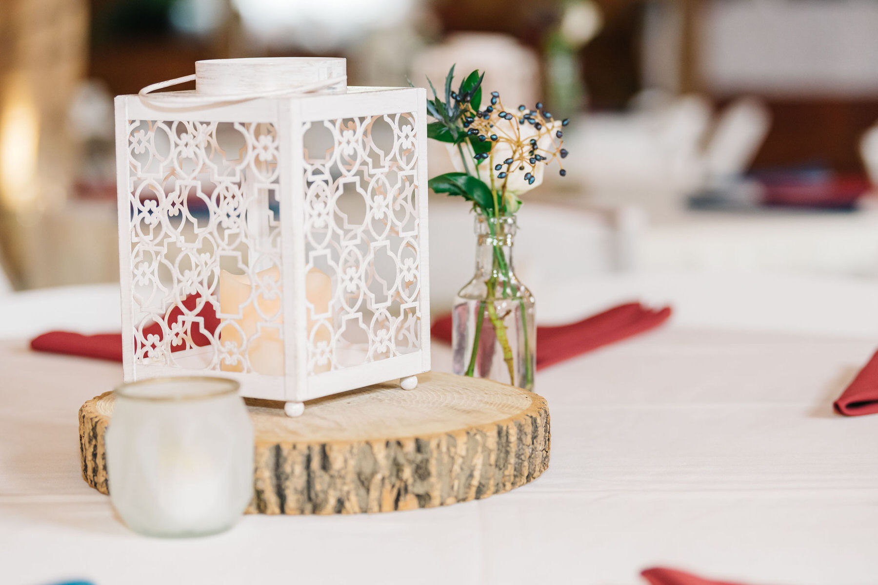 A Rustic Fall Barn Wedding in Indianapolis | Avon Wedding Barn