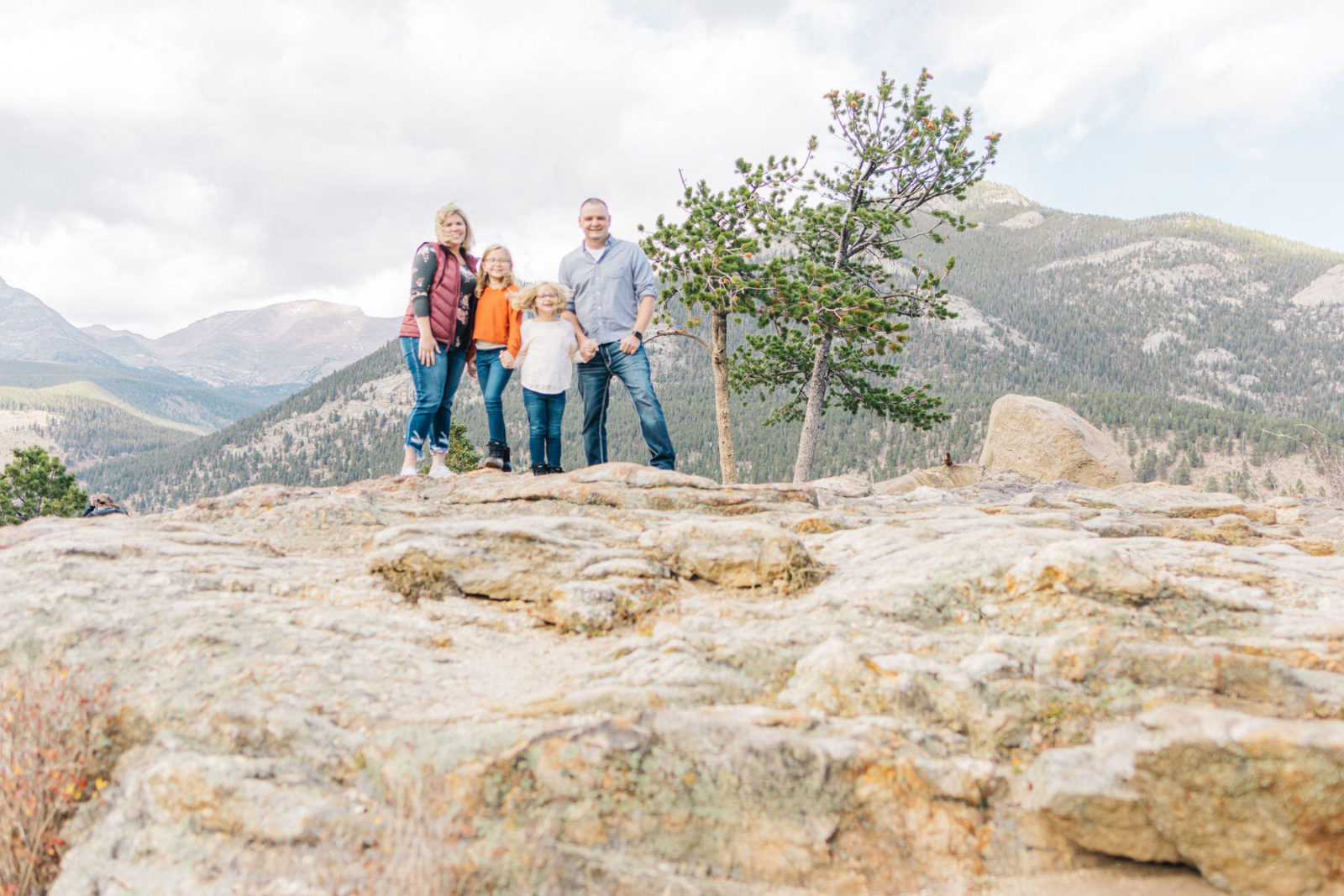 Colorado Adventure Family Photos | Instagram Worthy Family Portraits