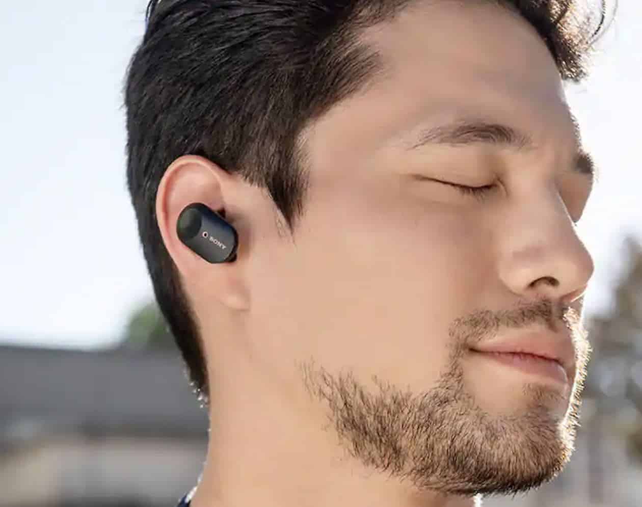 Best Earpods for Clubhouse 2022 - New Adventure Productions